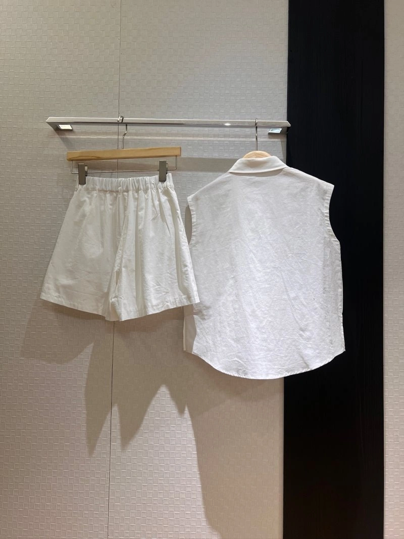 Original Unclassified Brand Short Suits