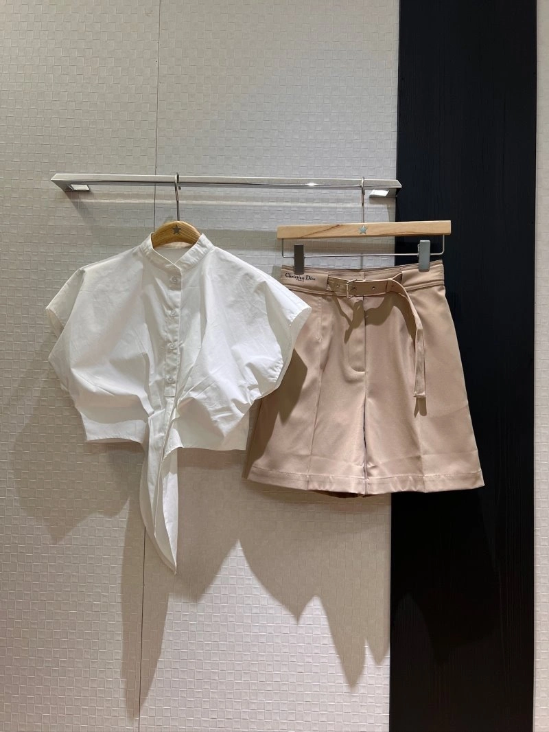 Unclassified Brand Short Suits