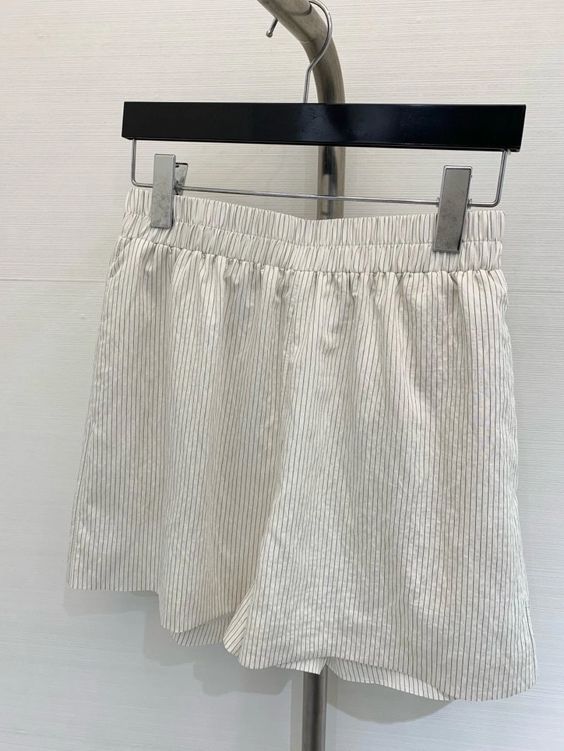 Value-priced Unclassified Brand Short Suits