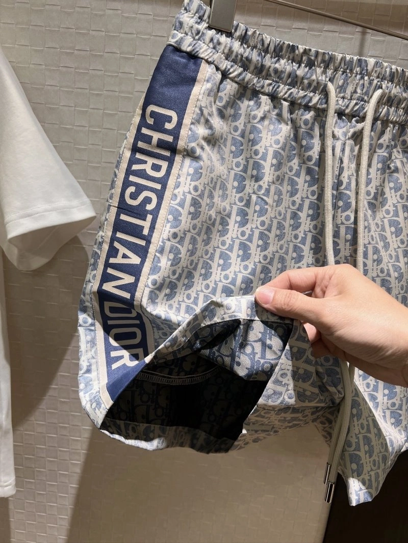 Reasonably priced Unclassified Brand Short Suits