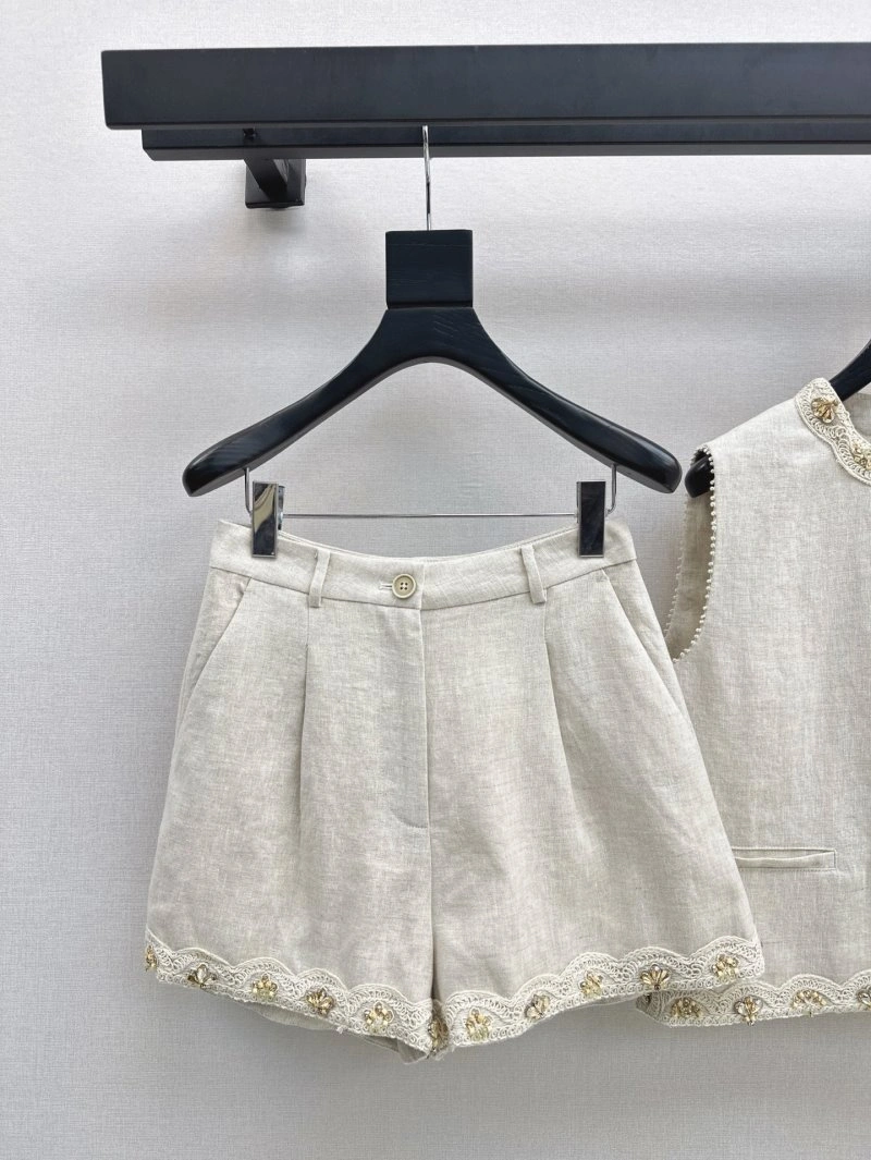 Low-cost Unclassified Brand Short Suits