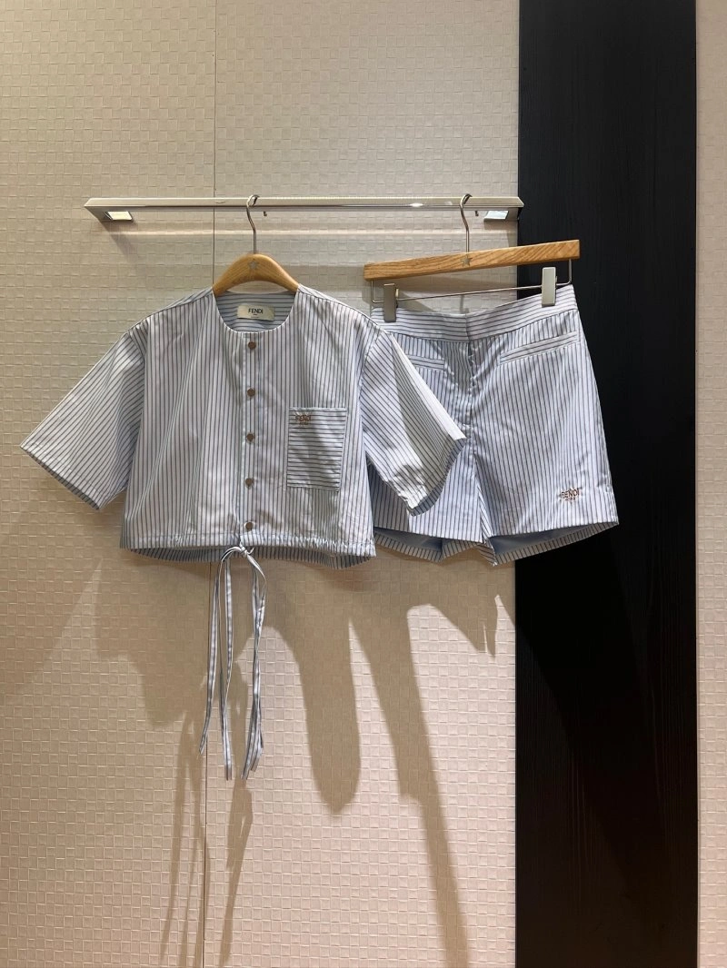 Unclassified Brand Short Suits