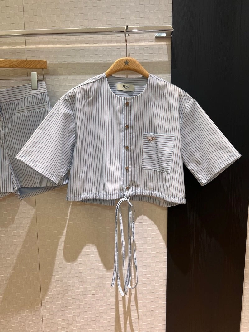 Accurate model Unclassified Brand Short Suits
