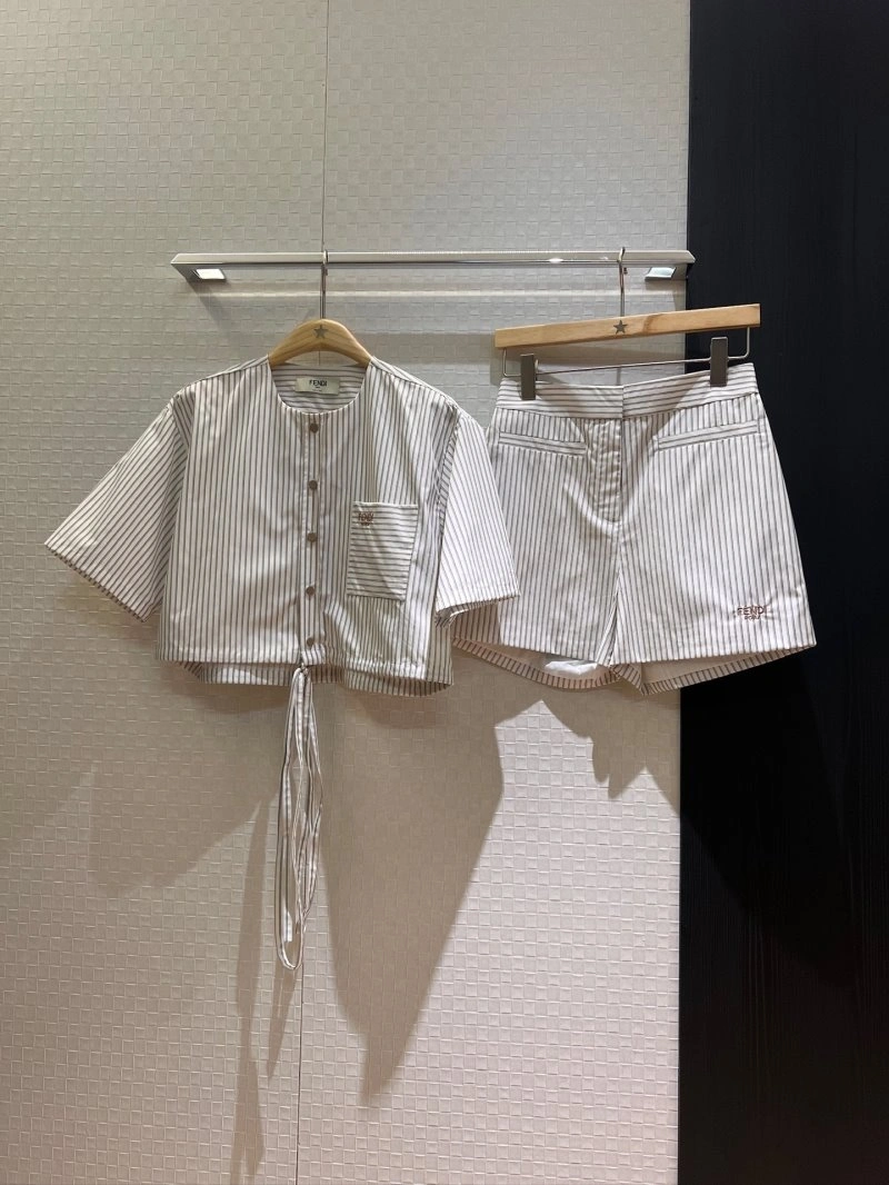 Unclassified Brand Short Suits