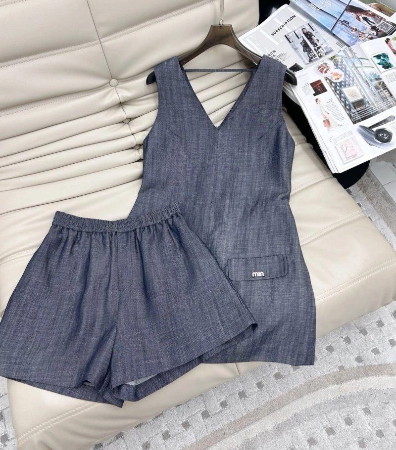 Unclassified Brand Short Suits