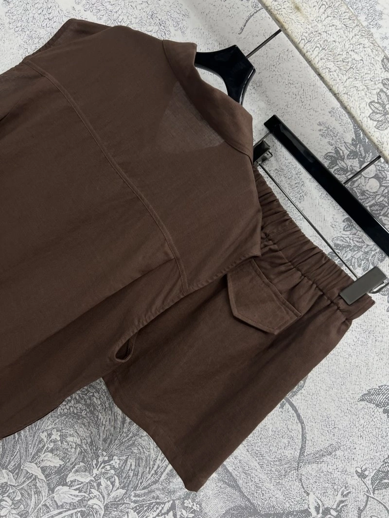 Precise copy Unclassified Brand Short Suits
