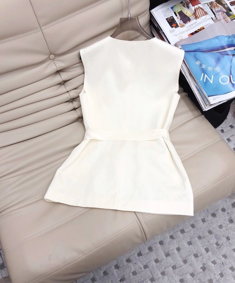 Reasonably priced Unclassified Brand Short Suits