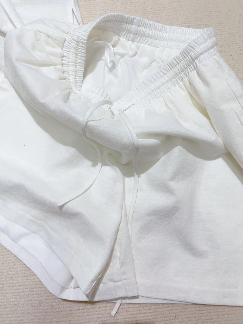 Budget-friendly Unclassified Brand Short Suits