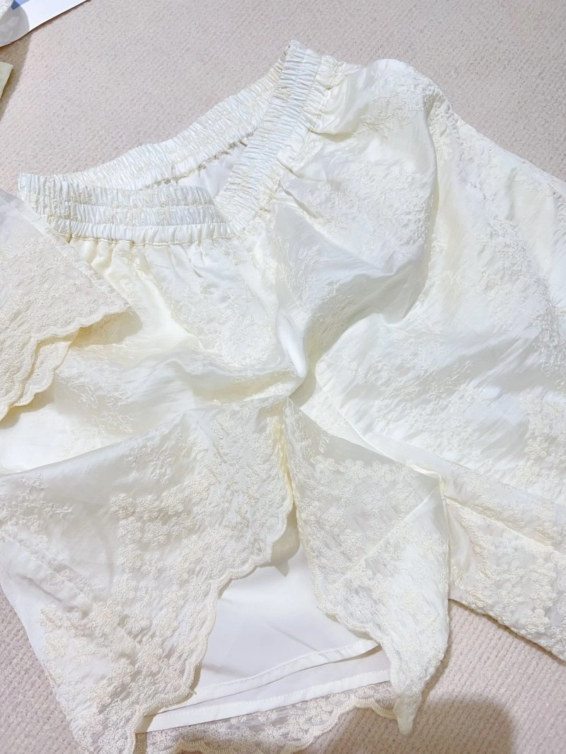 Top mirror Unclassified Brand Short Suits