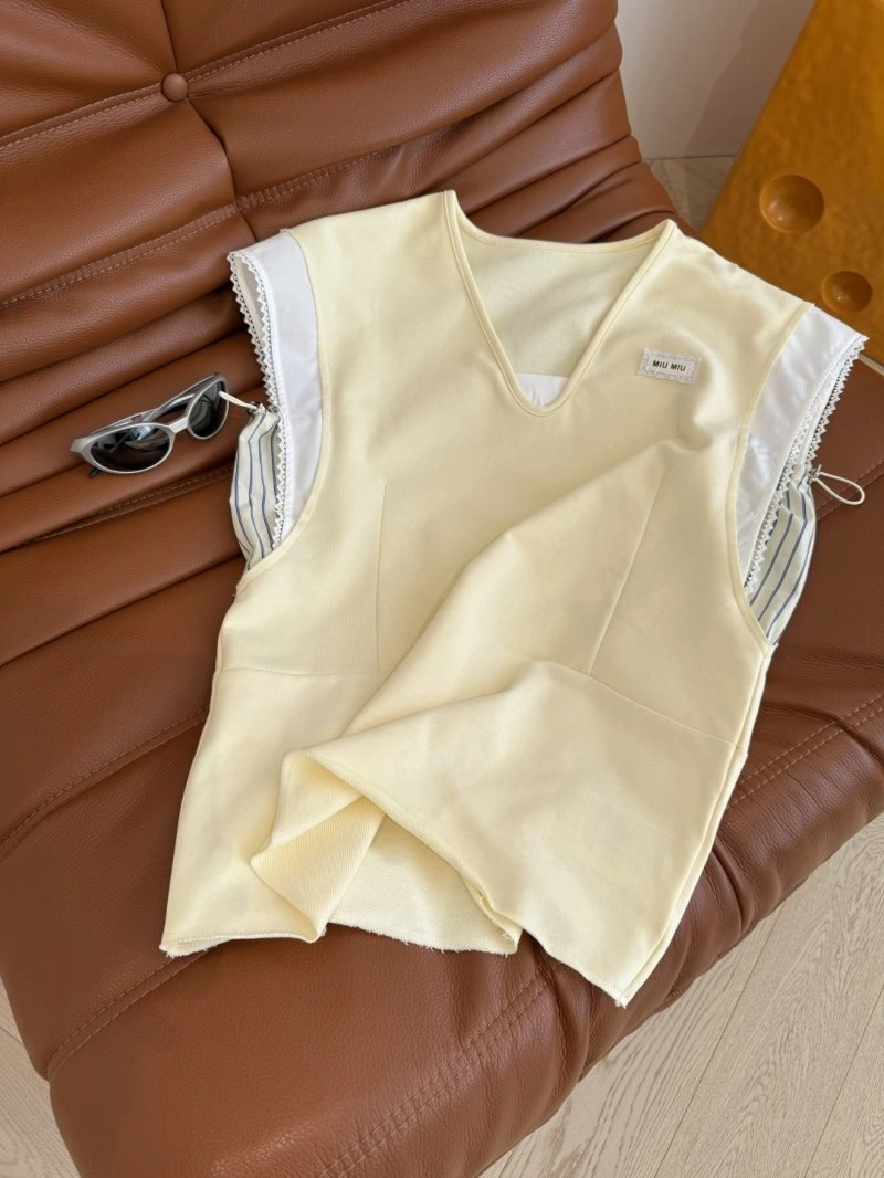 Legit Unclassified Brand Short Suits