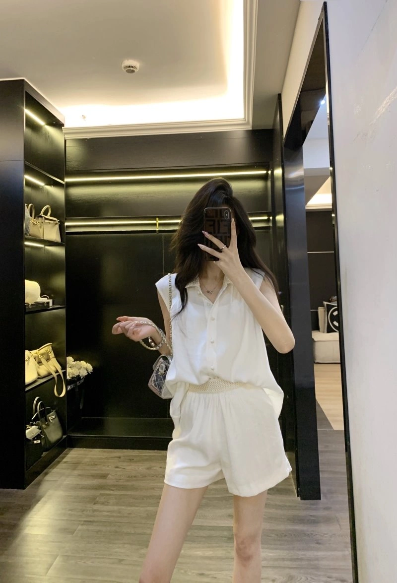 Affordable Unclassified Brand Short Suits
