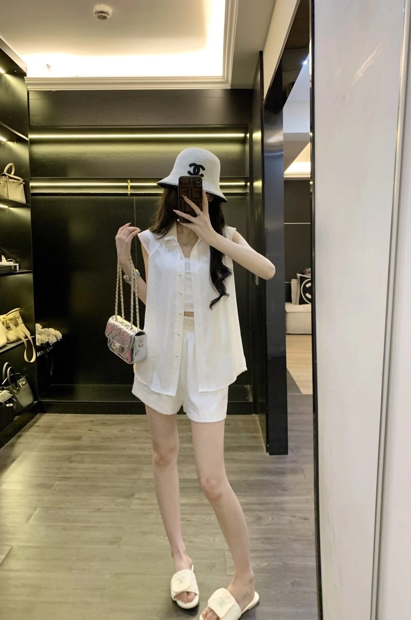 Affordable Unclassified Brand Short Suits