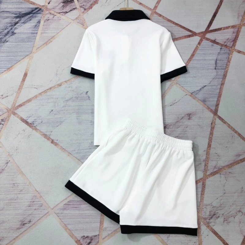 Inexpensive Unclassified Brand Short Suits