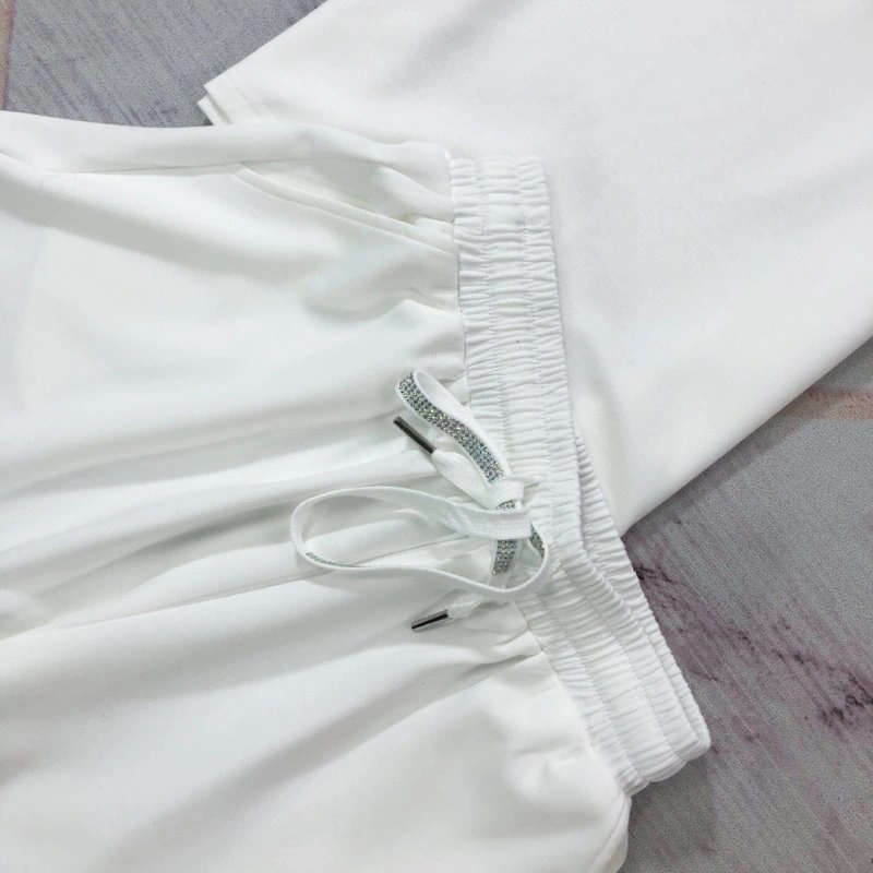Inexpensive Unclassified Brand Short Suits