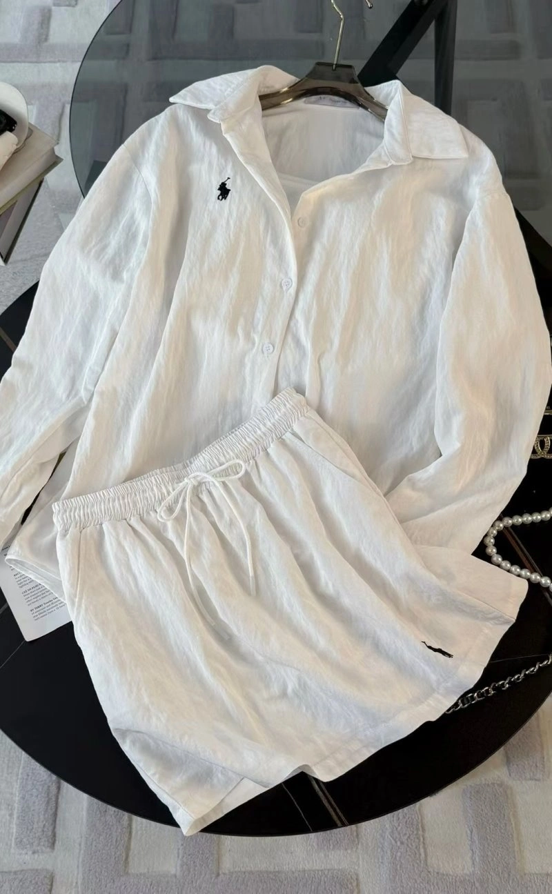 Budget-friendly Unclassified Brand Short Suits