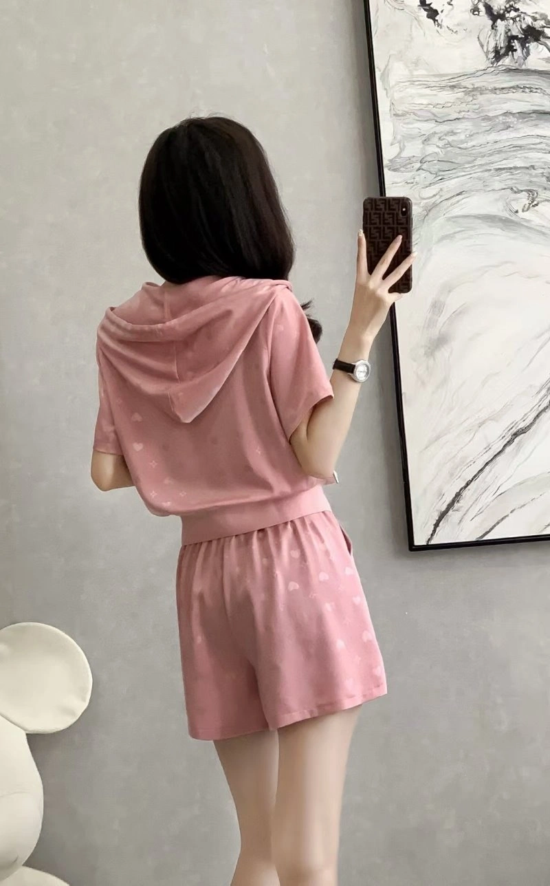 High fidelity Unclassified Brand Short Suits