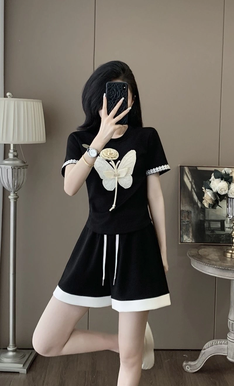 Top mirror Unclassified Brand Short Suits