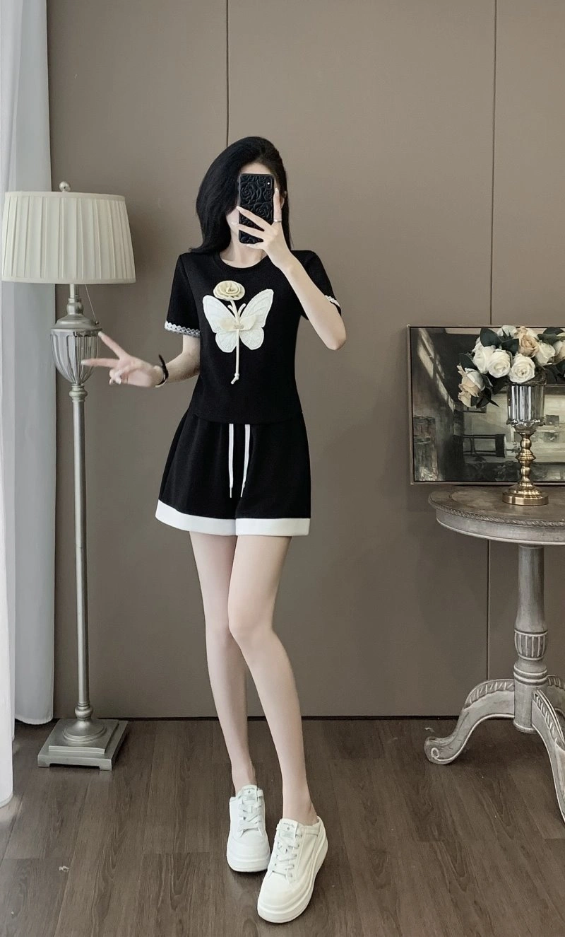Top mirror Unclassified Brand Short Suits