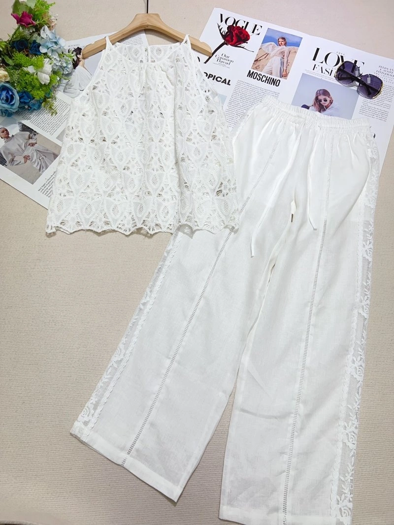 Legit Unclassified Brand Short Suits