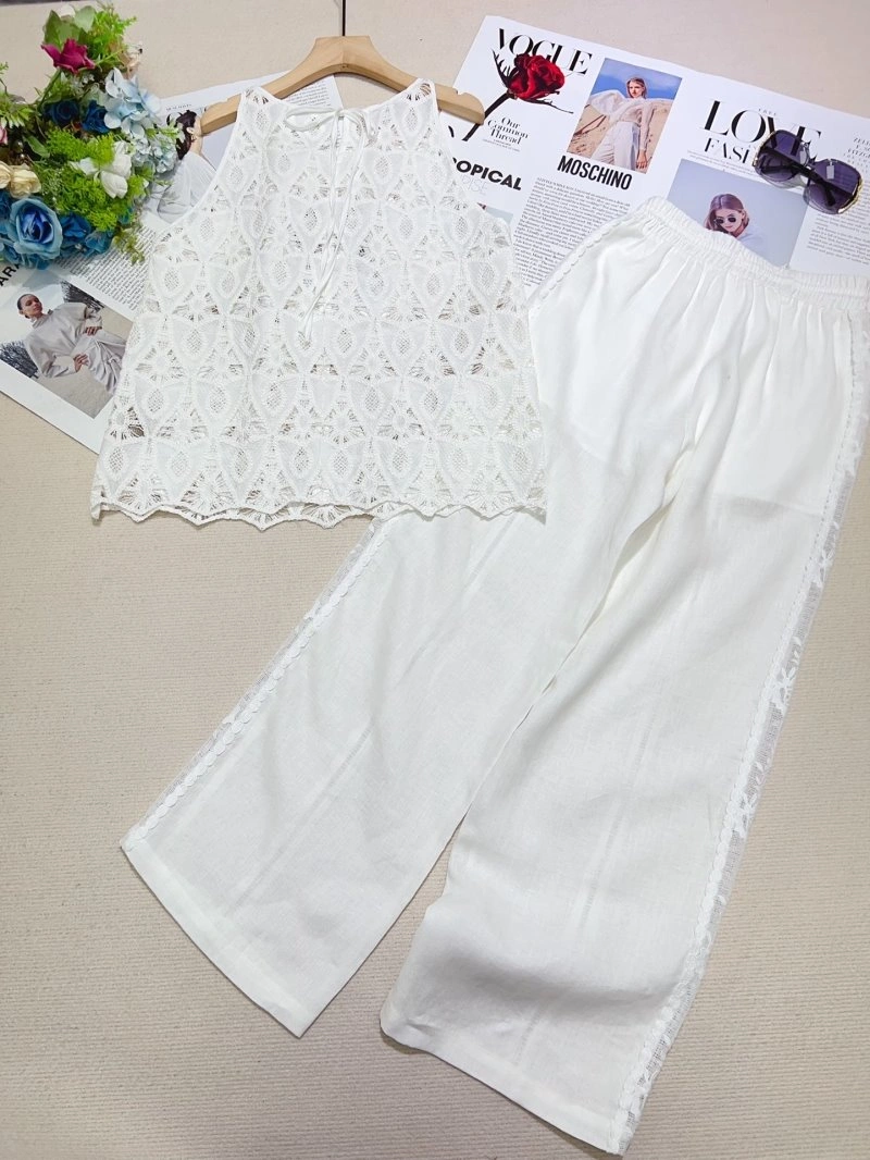 Legit Unclassified Brand Short Suits