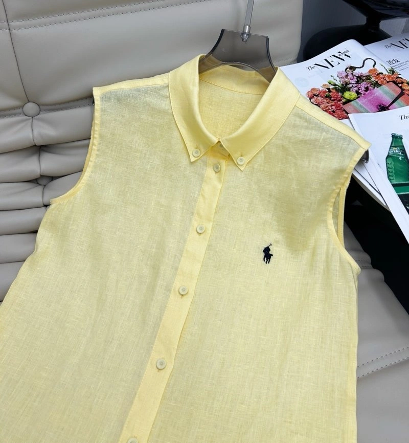 Discounted Unclassified Brand Short Suits