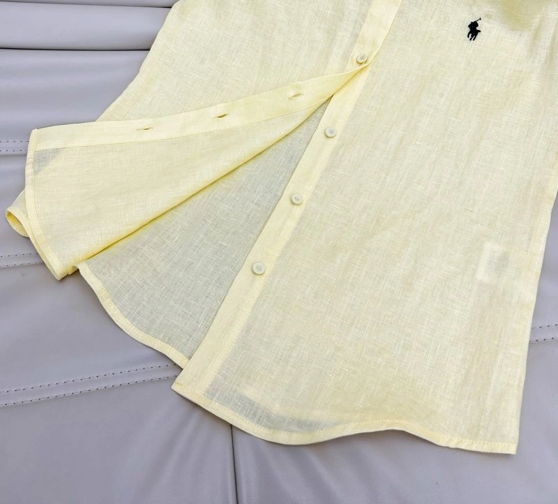 Discounted Unclassified Brand Short Suits
