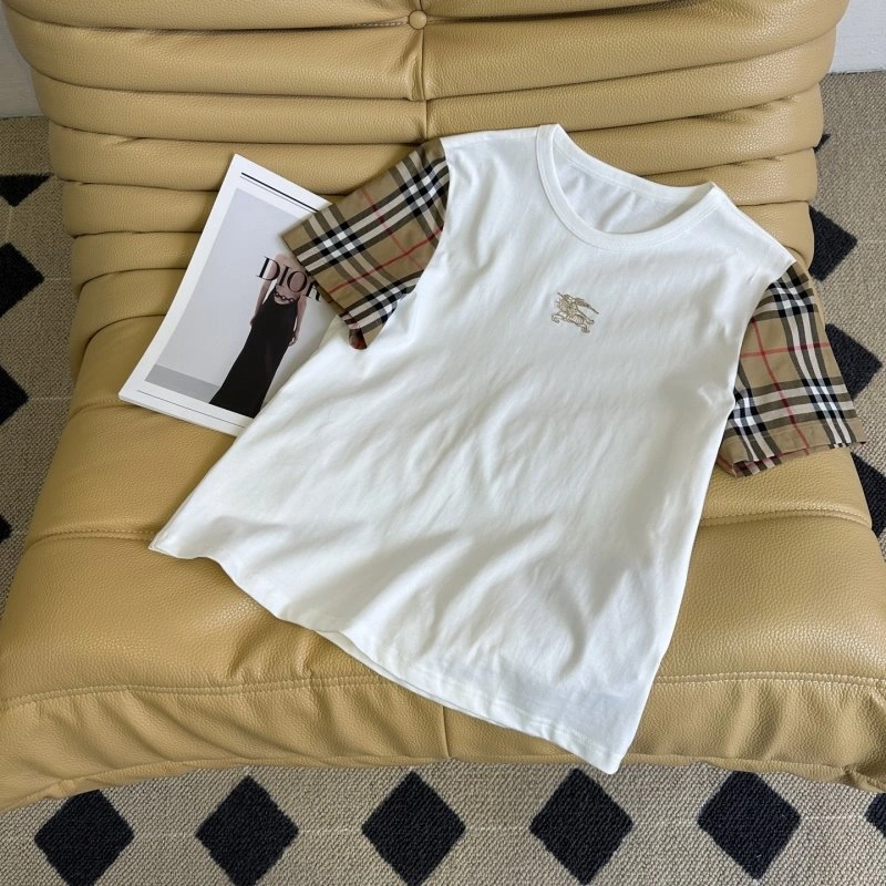 Discounted Unclassified Brand Short Suits