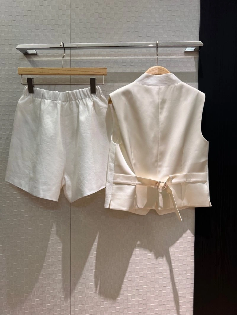 Cut-rate Unclassified Brand Short Suits