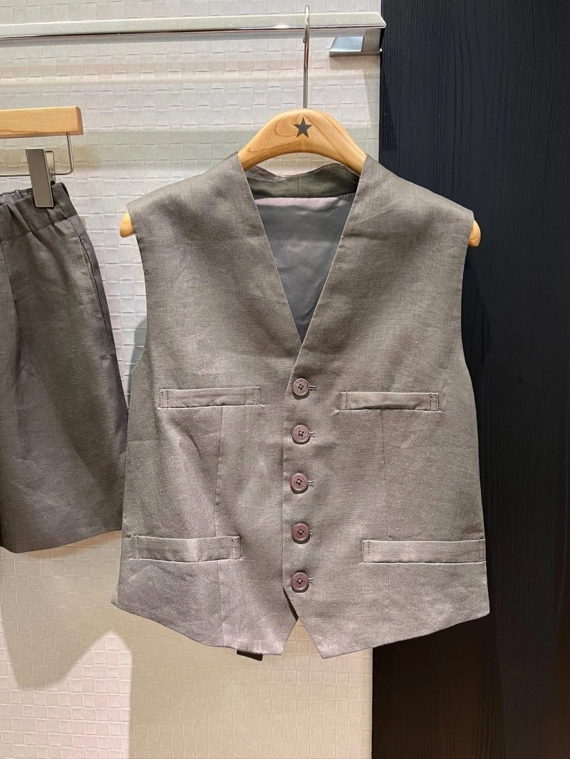 Budget-friendly Unclassified Brand Short Suits