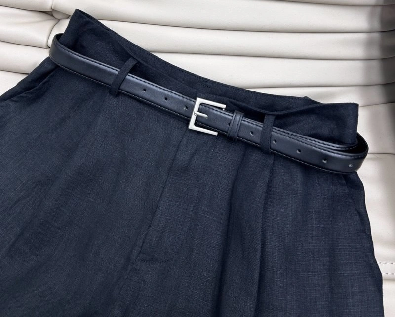 Official Unclassified Brand Short Suits