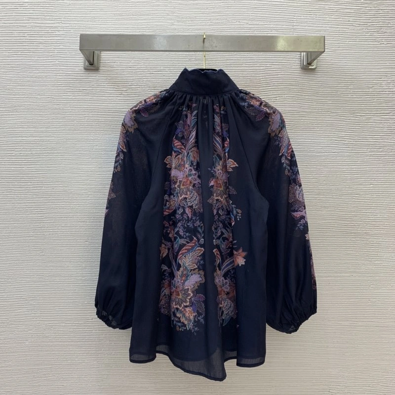 High fidelity Unclassified Brand Short Suits
