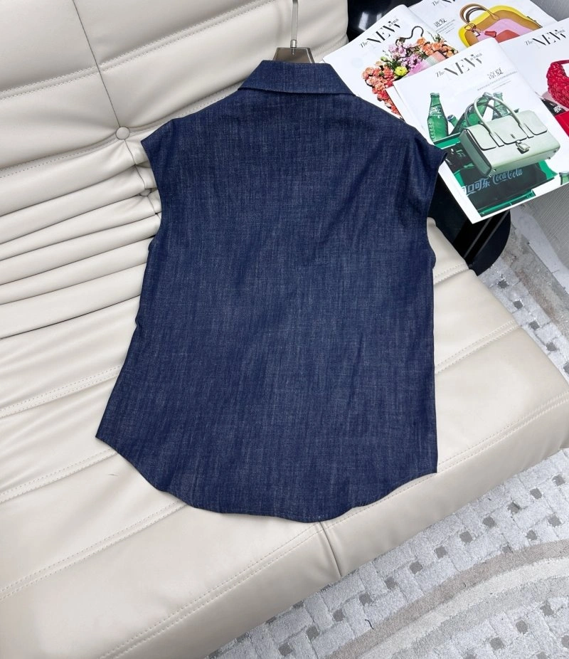 Inexpensive Unclassified Brand Short Suits