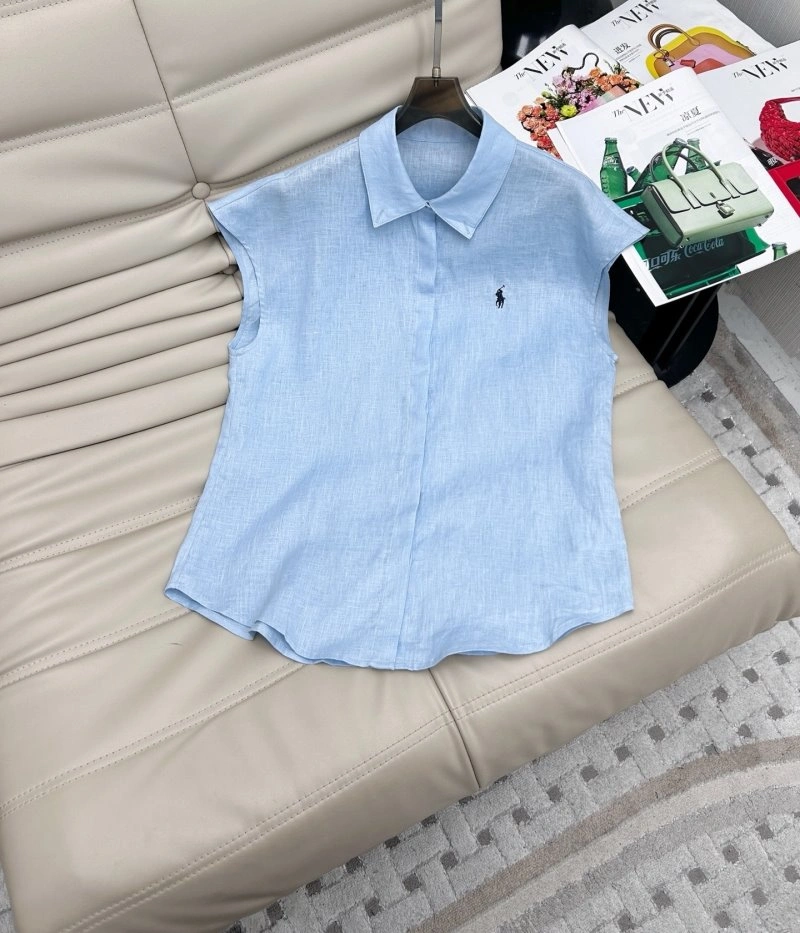 Indistinguishable Unclassified Brand Short Suits
