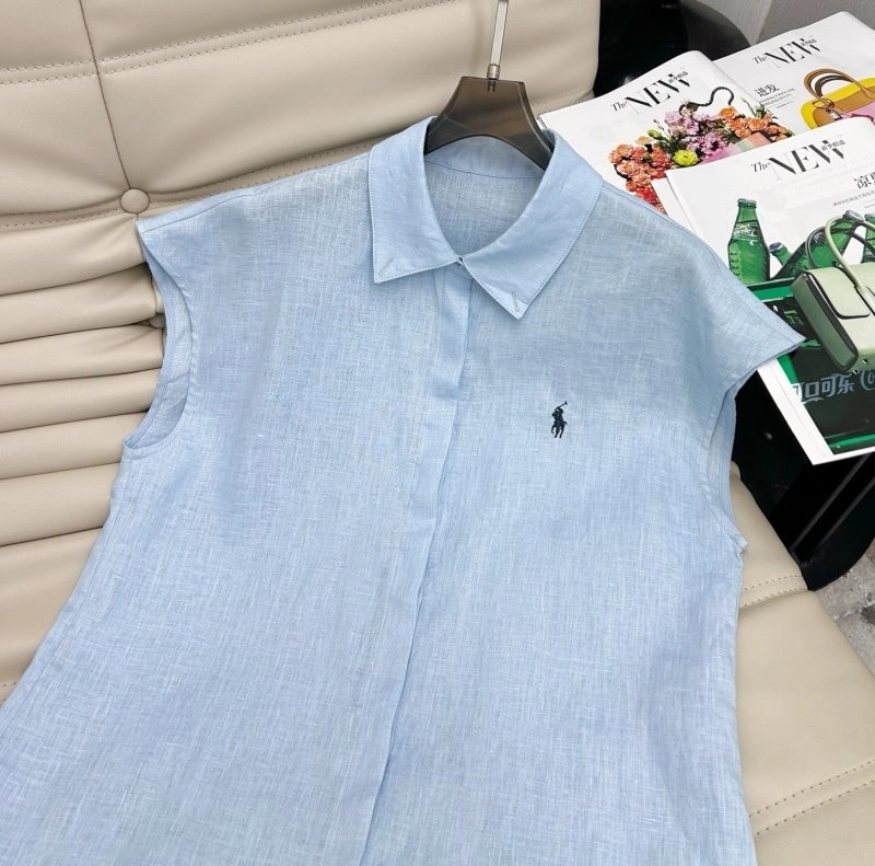 Indistinguishable Unclassified Brand Short Suits