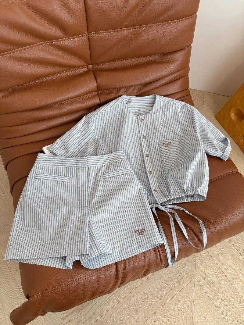 Unclassified Brand Short Suits
