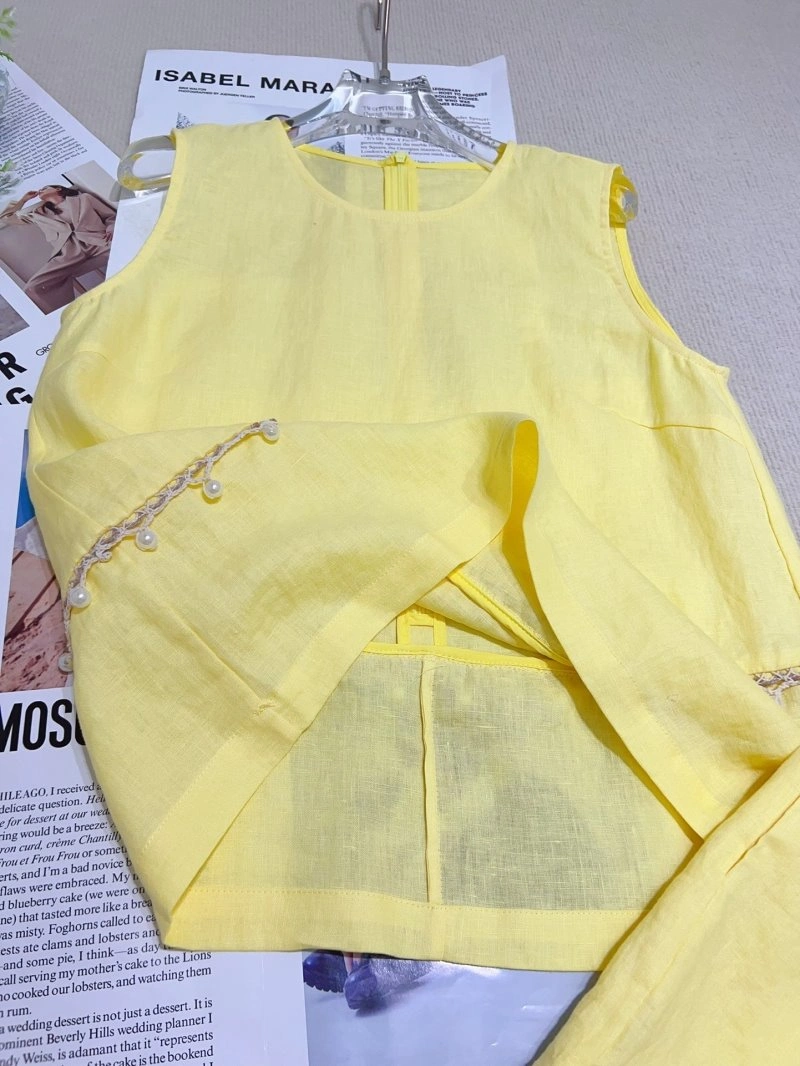 Precise copy Unclassified Brand Short Suits