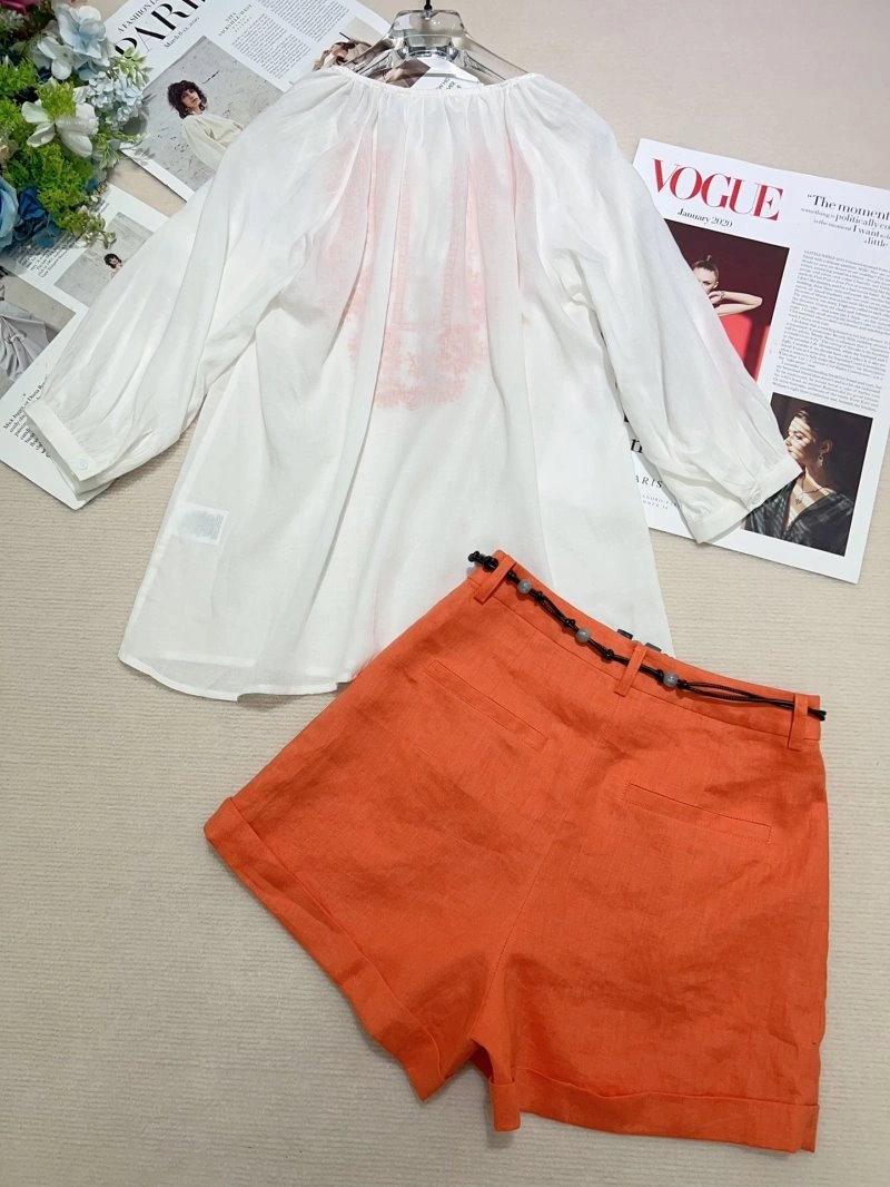 Legit Unclassified Brand Short Suits