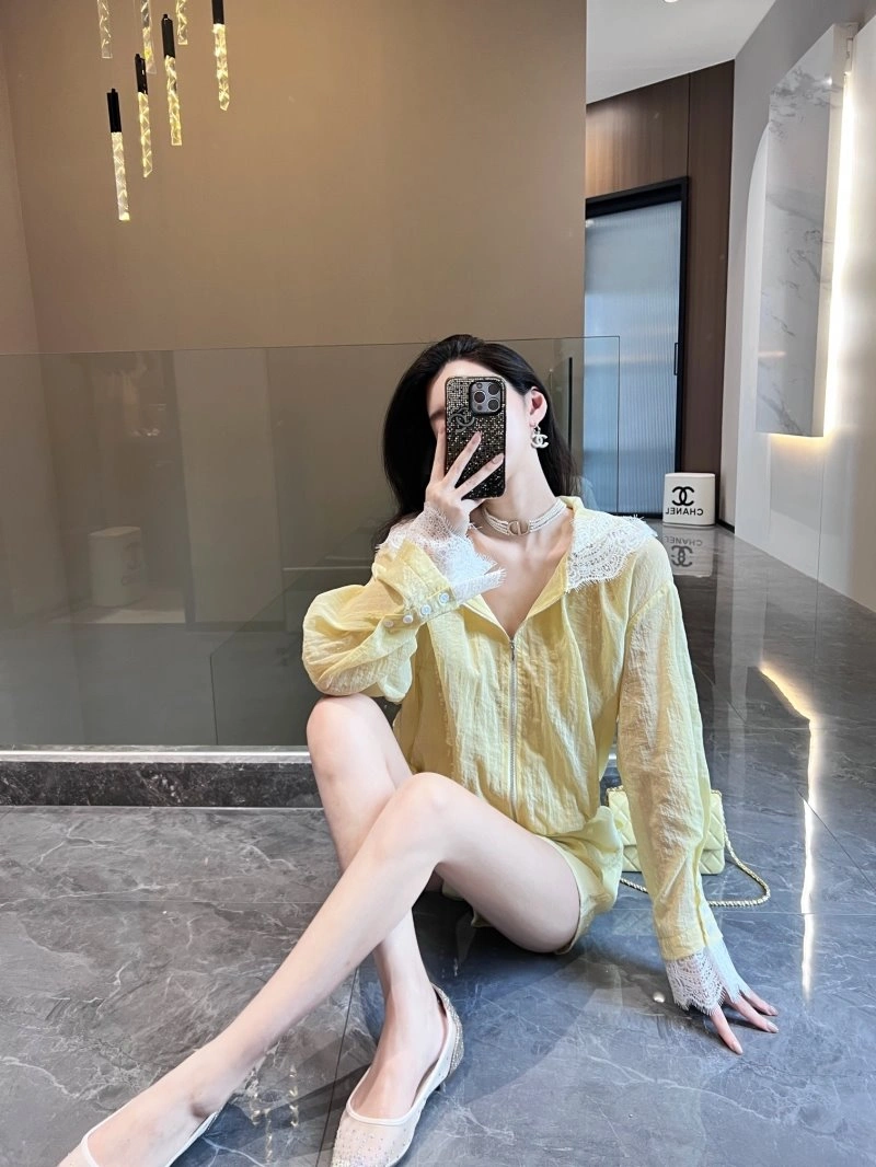 Legit Unclassified Brand Short Suits