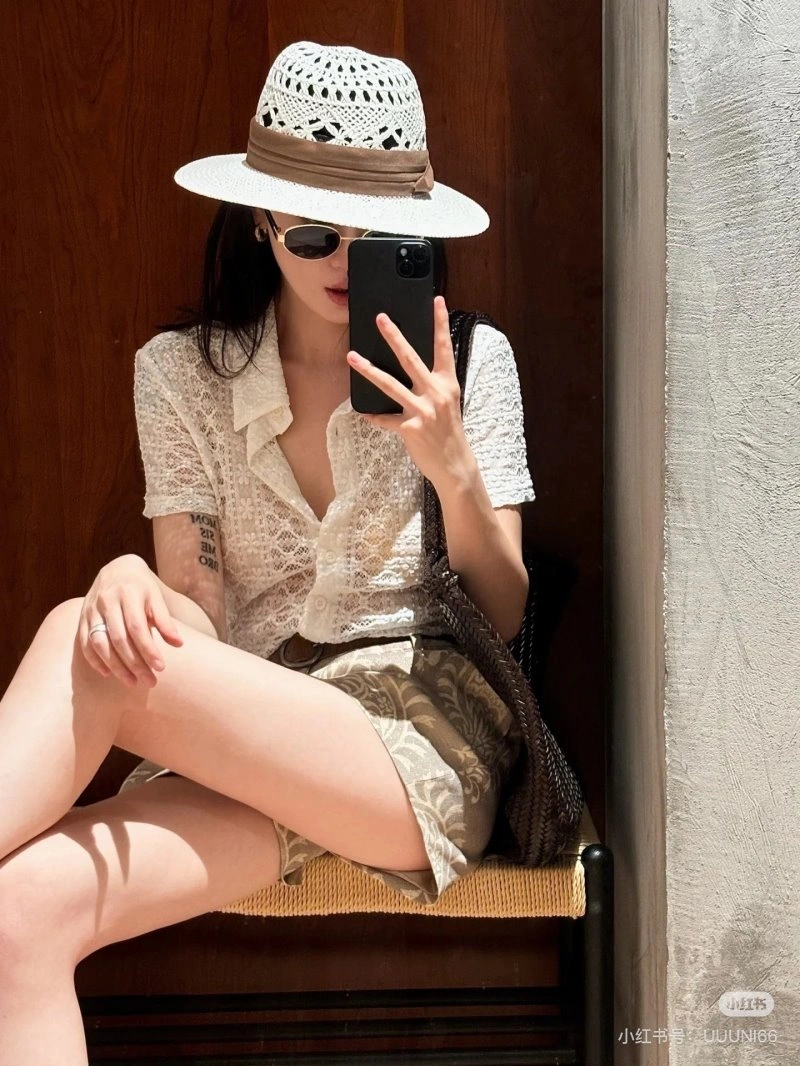 Inexpensive Unclassified Brand Short Suits