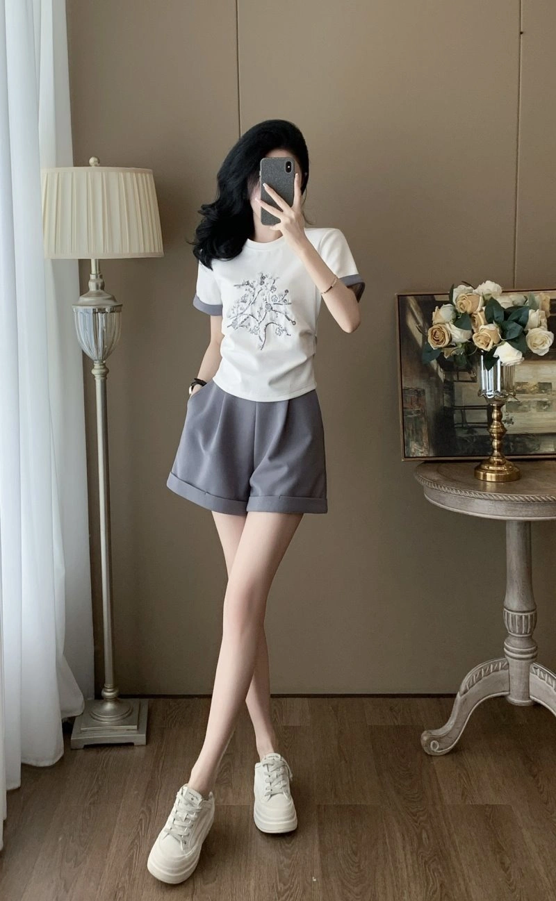 Unclassified Brand Short Suits