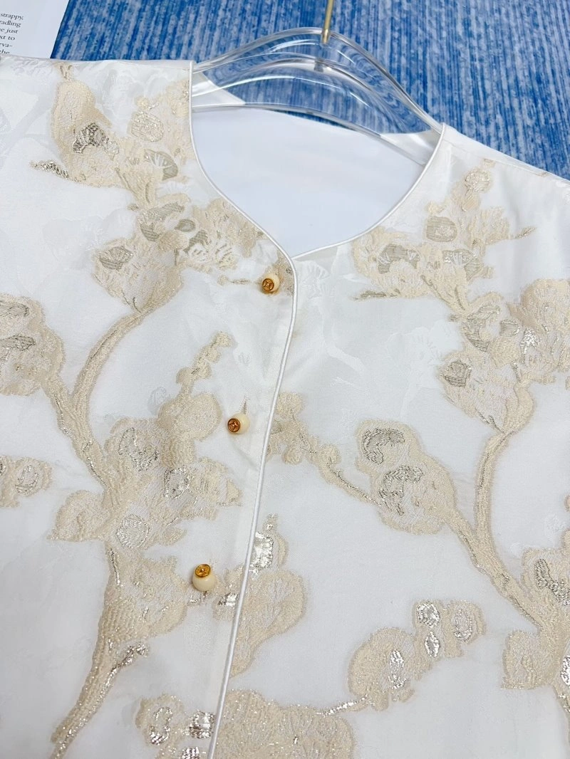 Affordable Unclassified Brand Short Suits