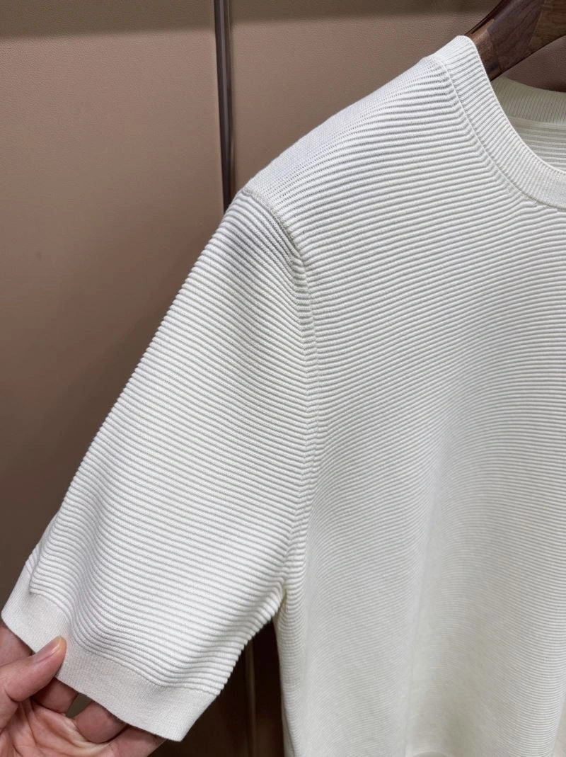 Accurate model Unclassified Brand Sweaters