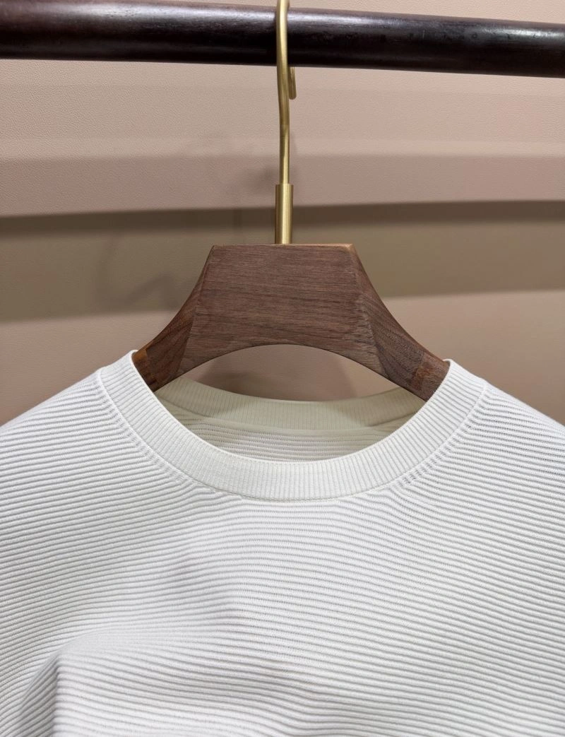 Accurate model Unclassified Brand Sweaters