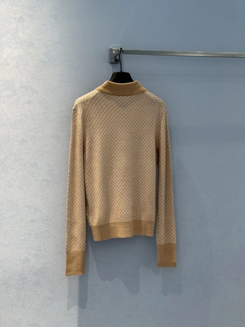 Discounted Unclassified Brand Sweaters
