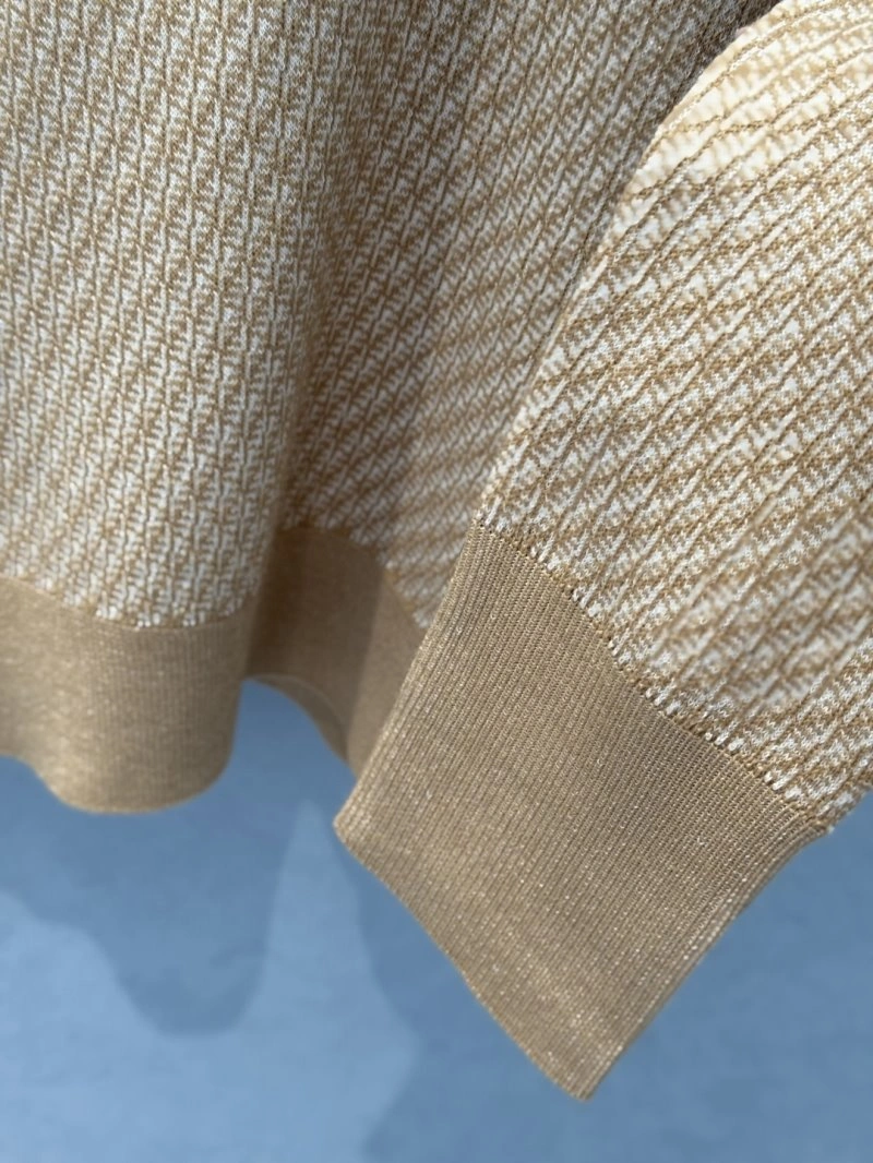 Discounted Unclassified Brand Sweaters