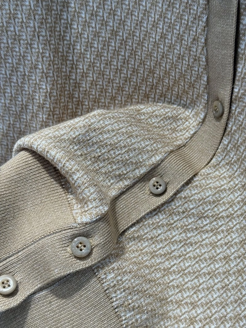 Inexpensive Unclassified Brand Sweaters