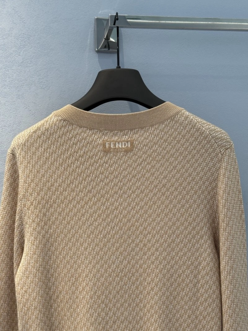 Inexpensive Unclassified Brand Sweaters