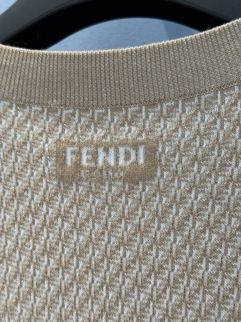 Inexpensive Unclassified Brand Sweaters