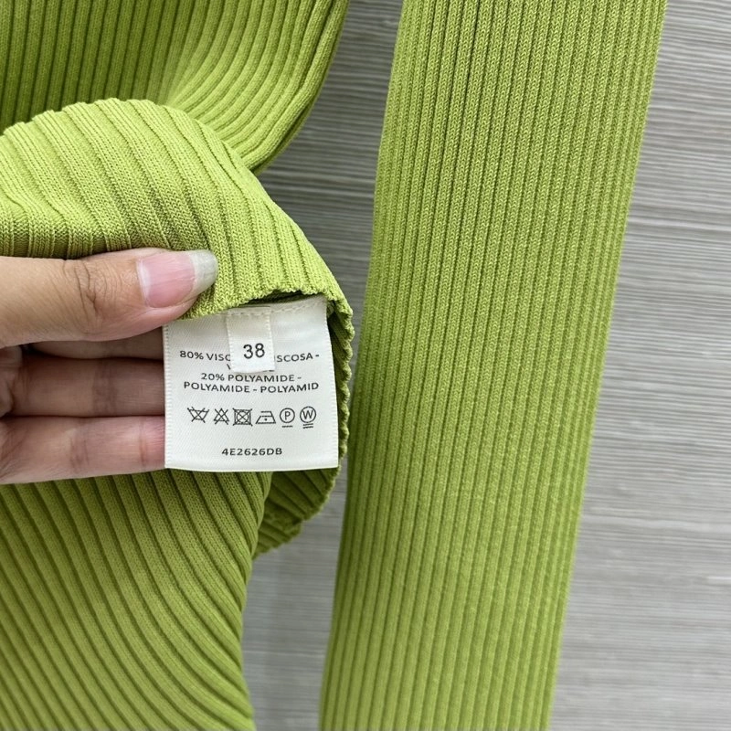 Cut-rate Unclassified Brand Sweaters