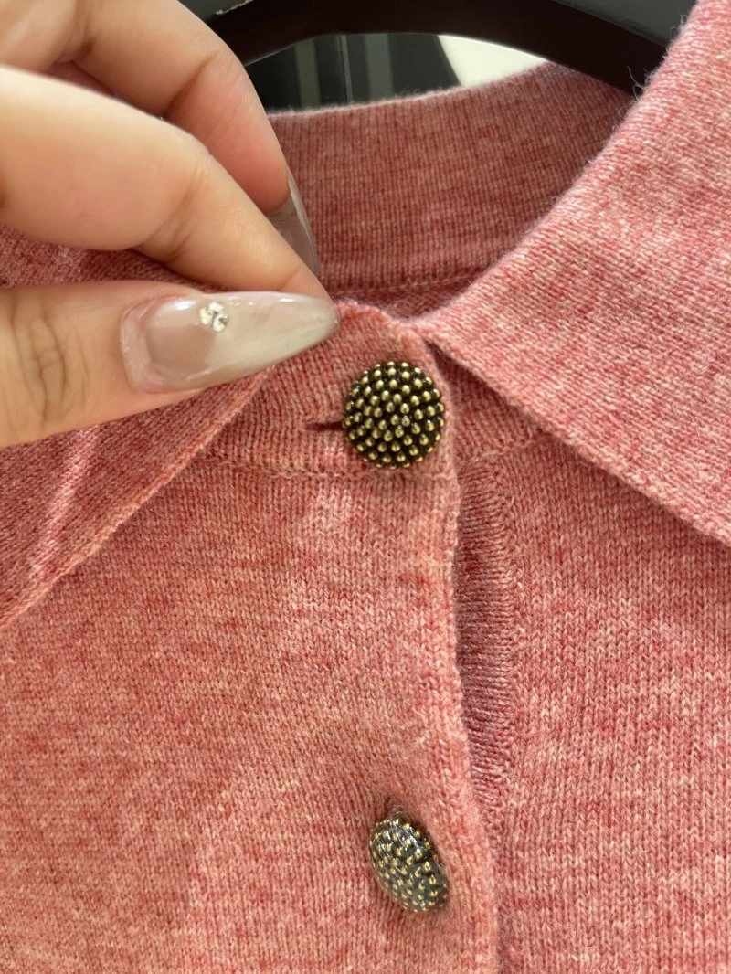 Precise copy Unclassified Brand Sweaters